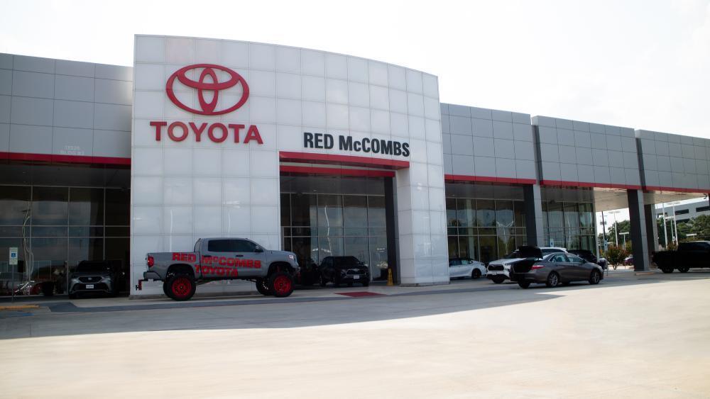 Red McCombs Toyota - TexasCarDealers.net
